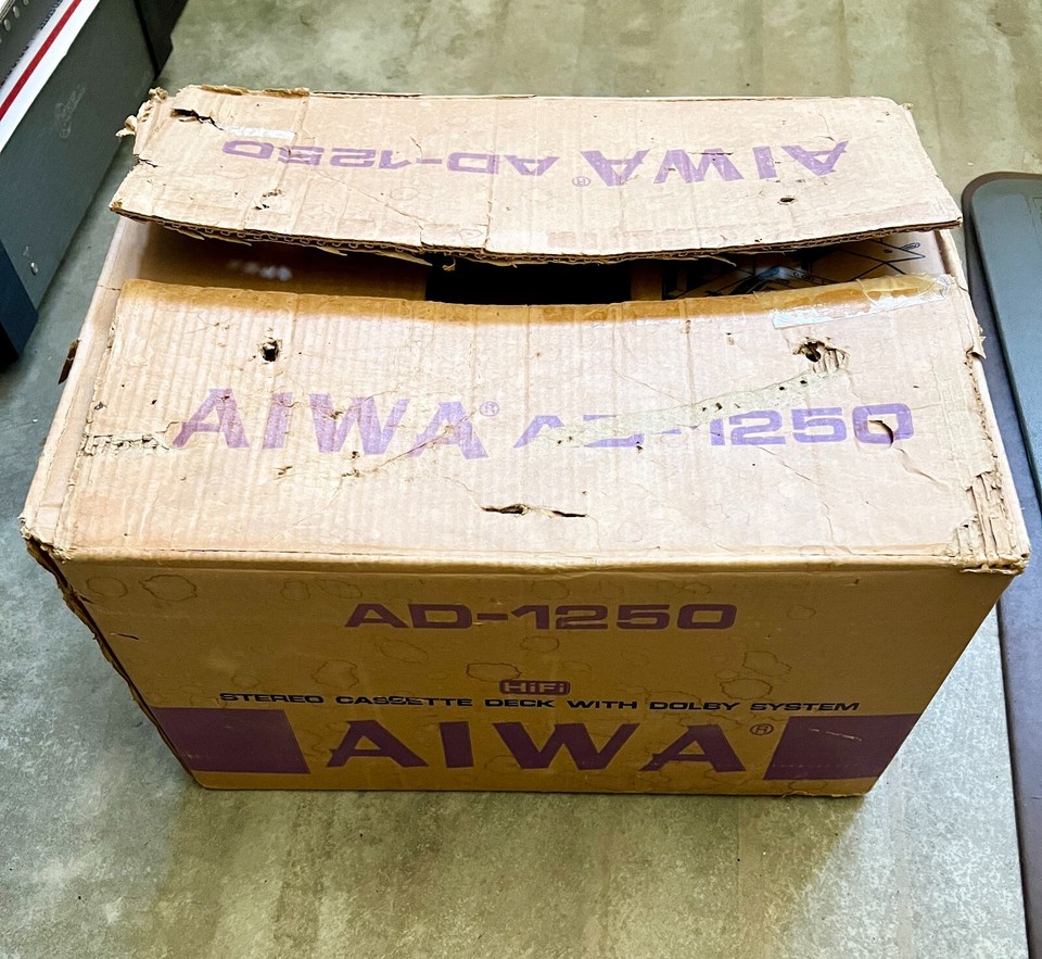AIWA AD-1250 Solid State Cassette Deck w/ cover, Manual, Original Box ...