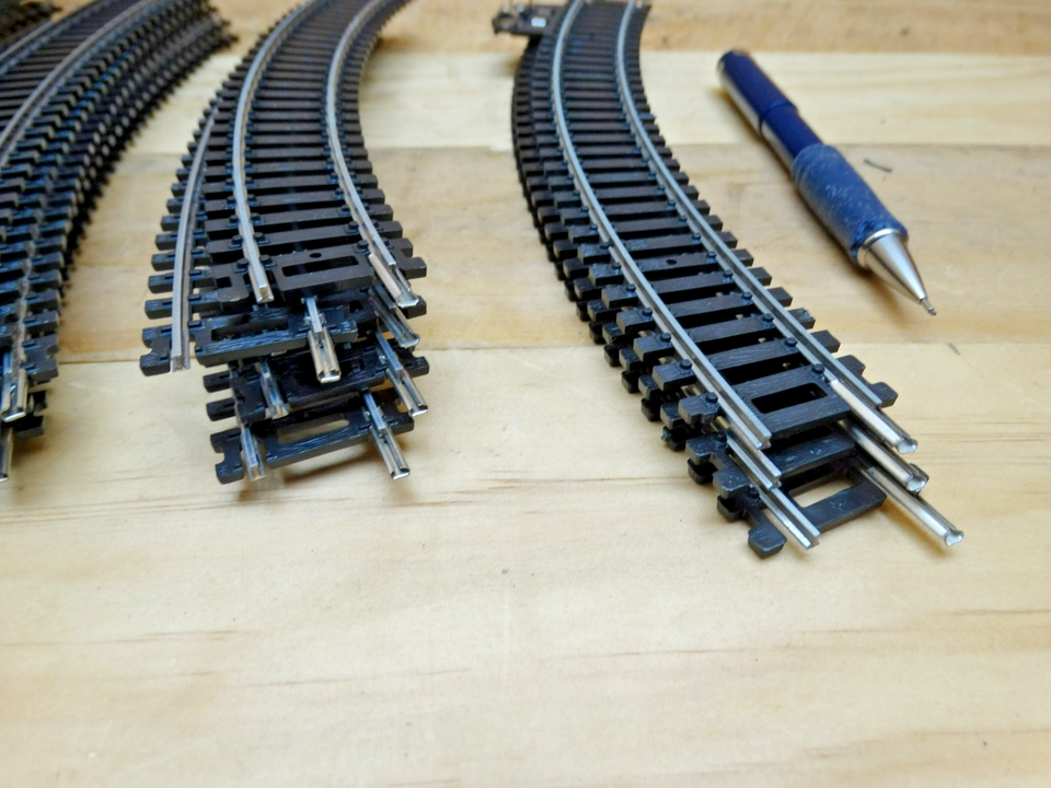 LIMA Italy HO Scale 2-Rail Train Track 36" Radius (23 Pieces - Curves) | eBay
