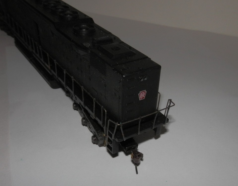 Athearn HO Scale POWERED Pennsylvania 9002 DD-40 Loco #4244 - PARTS OR ...