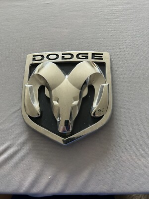 2009 - 2011 Dodge Ram 1500 Tailgate Emblem Badge Logo Unit 55277435AC ...