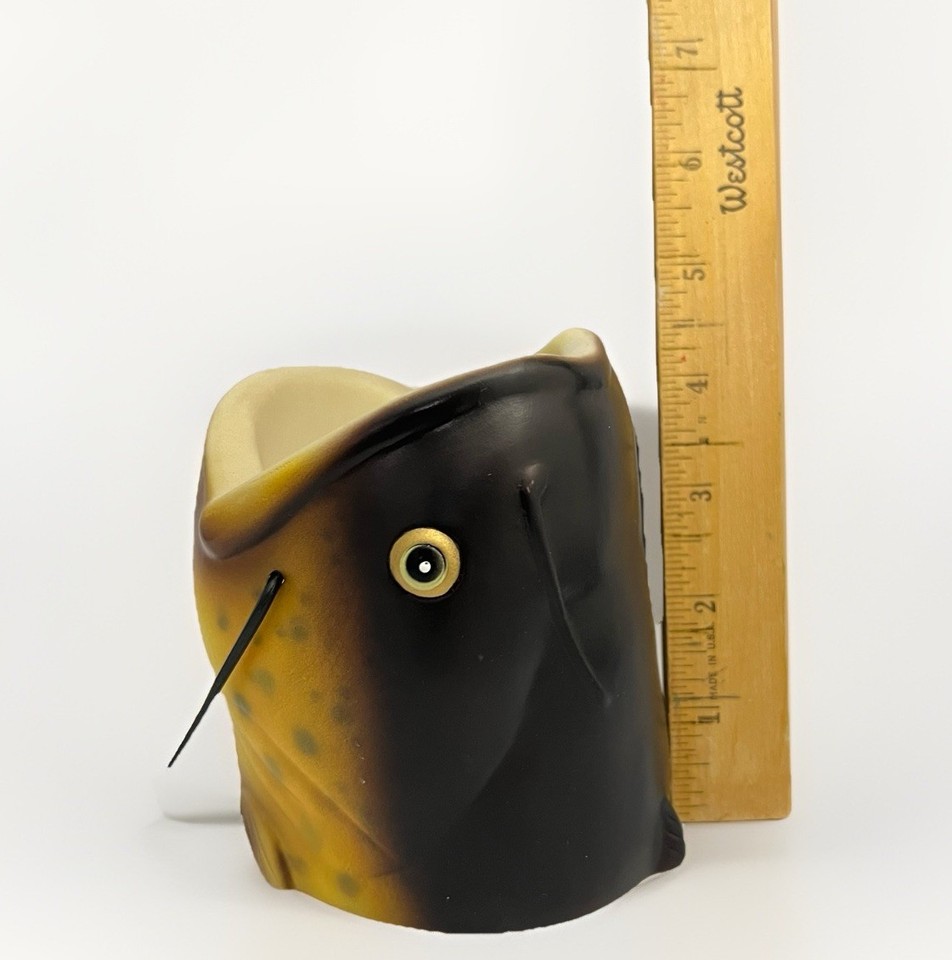 Big Mouth Catfish Head Can Beer Drink Koozie Cooler Holder Novelty ...