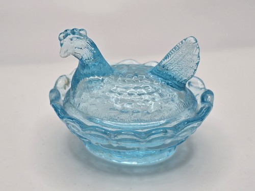 Dagenhart Chick On Nest Ice Blue Mini Hen On Nest 2.5" Marked Glass | eBay
