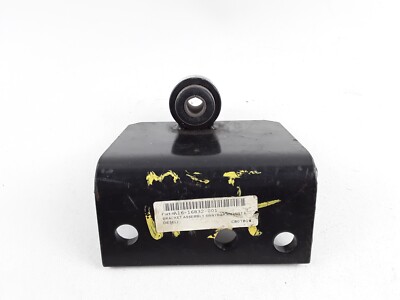 FREIGHTLINER A16 16832 001 BRACKET ASSEMBLY SWAYBAR RH,FRM A16-16832 ...
