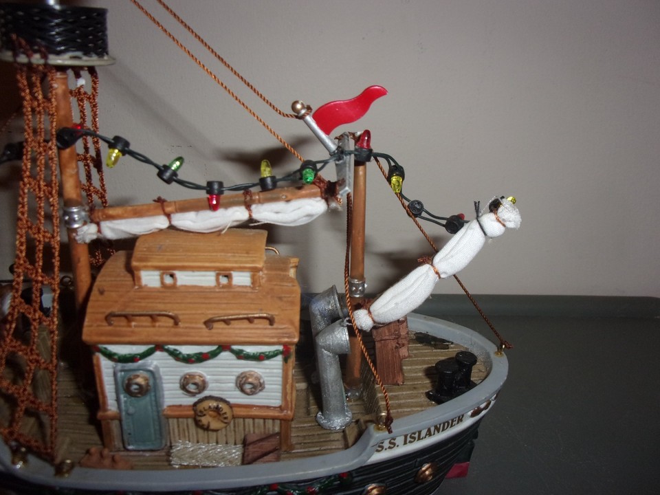 LEMAX S.S. ISLANDER BOAT 24826 CHRISTMAS VILLAGE HOUSE | eBay