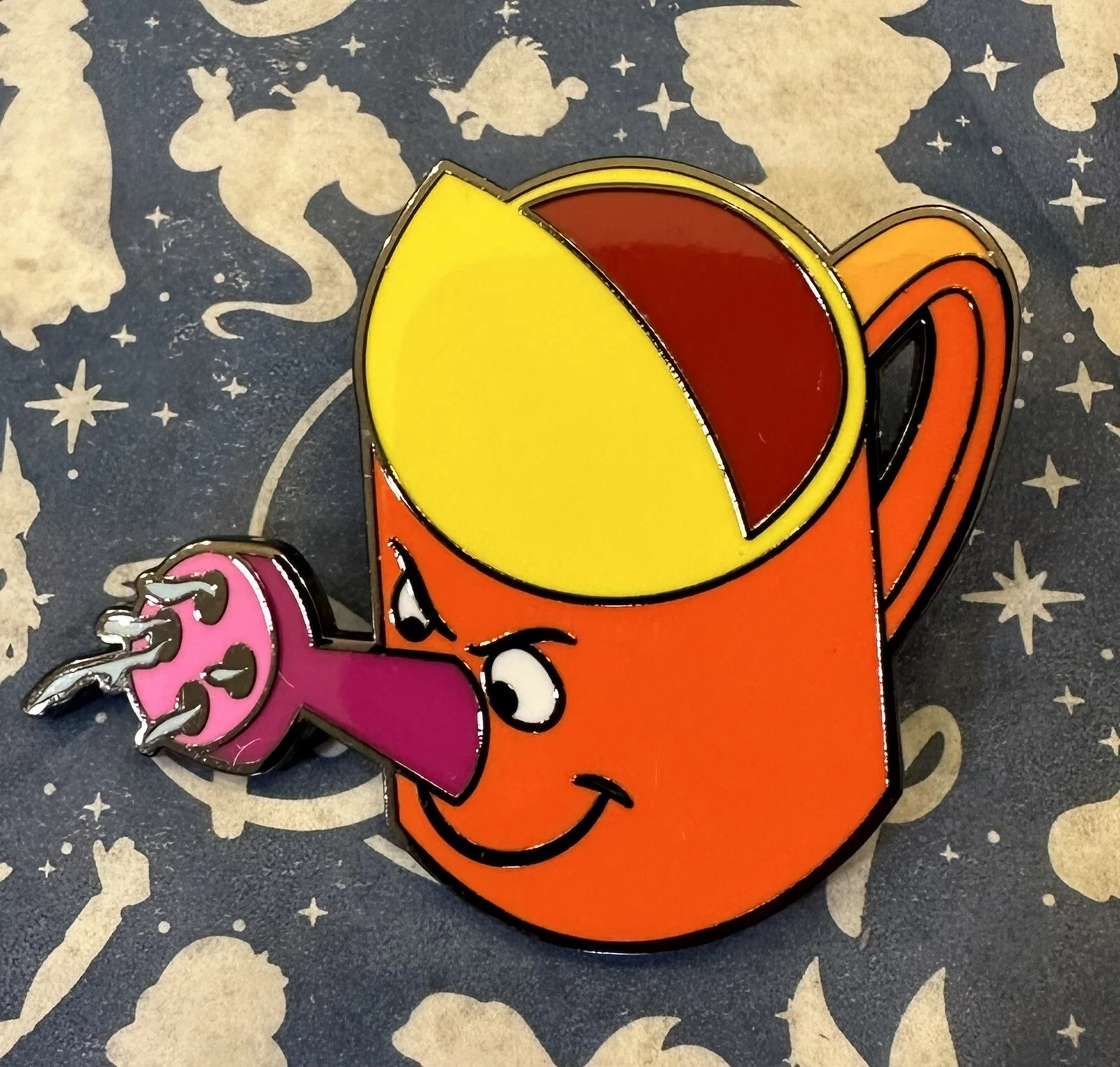 DISNEY LOUNGEFLY HEFFA 드림 블라인드 박스 미스터리 핀: HEFFALUMP 물뿌리개-Freehip.co.kr