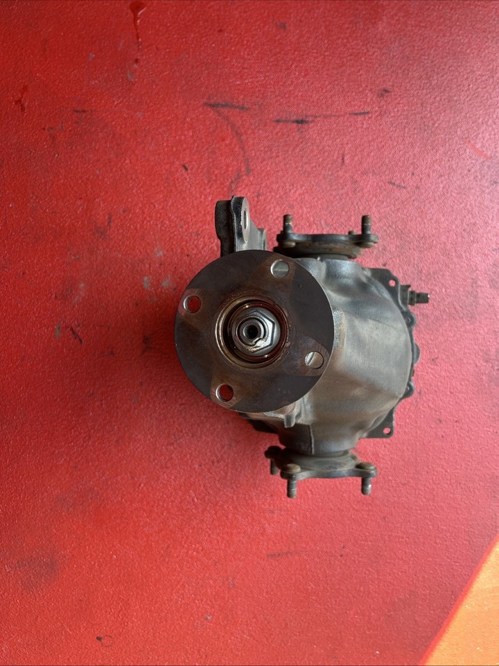 Toyota Sienna 2004-2010 OEM Rear Axle Differential Carrier AWD Van ...