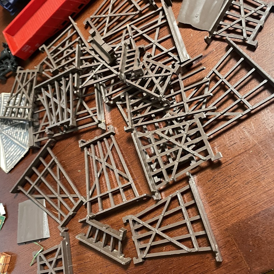 Vintage HO Scale AHM Train Set Locomotive Cars Track Power Pack 1970s ...