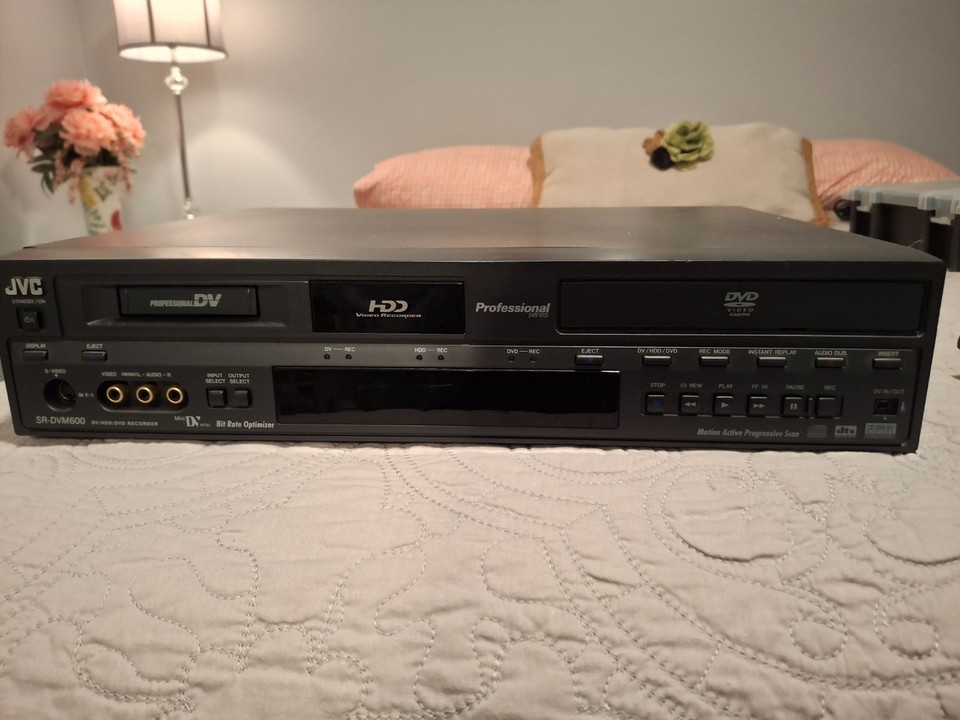 JVC SR-DVM600 Professional DV HDD DVD Video MiniDV Transfer Recorder ...