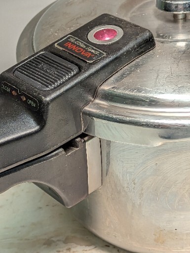 Innova 6 Quart Stainless Steel Pressure Cooker Davenport IA Jigger ...