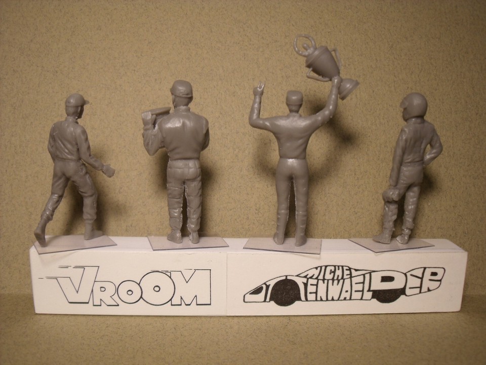 1/43 DRIVER FIGURES O SCALE FOR RACE CARS SET 144 BY VROOM SPARK 1/43 ...