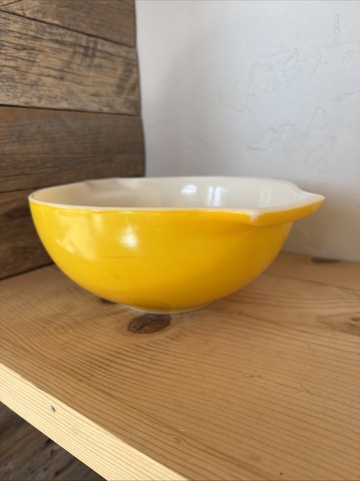 VTG Pyrex 443 Mixing Bowl 2.5 Qt Primary Colors Nesting Yellow ...