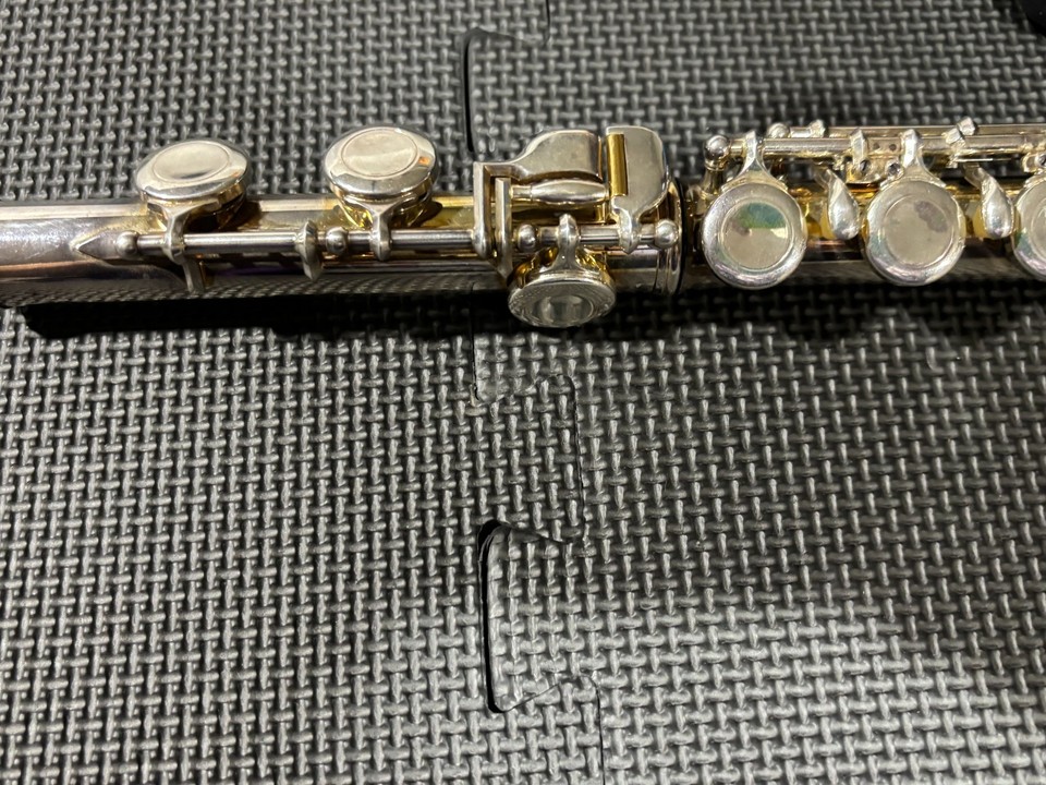 Jupiter Capital Edition Flute Model CEF-510 with Case - Gold Plated ...