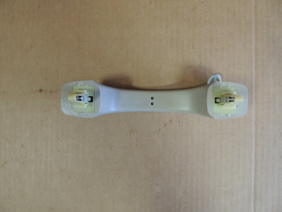 99-07 Chevy Silverado/GMC Sierra - LH REAR OVERHEAD GRAB HANDLE - Tan ...