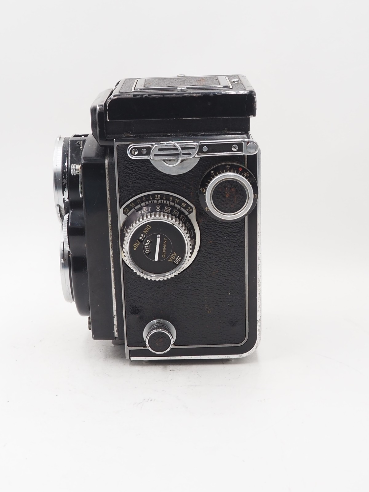 Rolleiflex 2.8D TLR film camera (U38084) US RESIDENTS ONLY *PARTS* | eBay