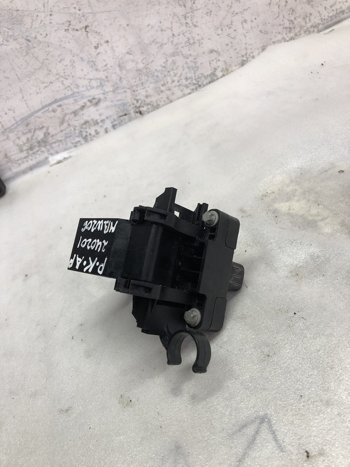 MERCEDES-BENZ C W206 Kühlerhalter A0995011800 Petrol / electricity ...