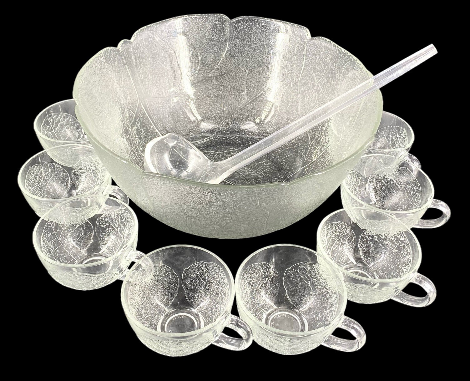 Vtg Arcoroc Aspen Leaf Clear 12” Punch Bowl SET 8 Cups Ladle Embossed ...