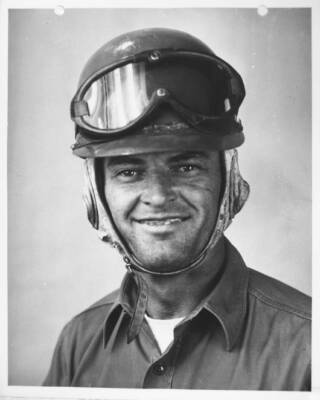 Driver Jim Rigsby poses for a headshot 1950 Indy Photo 3 | eBay