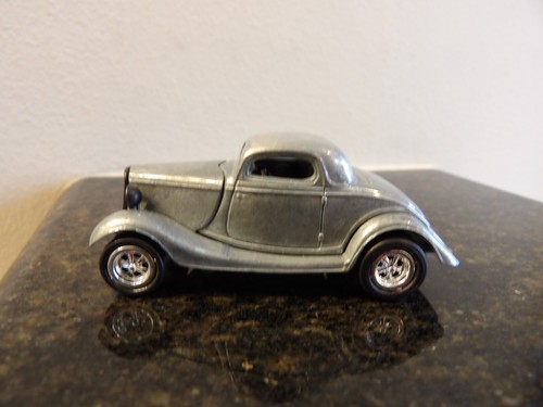 RAW ZAMAC 1934 FORD COUPE 2000 JOHNNY LIGHTNING HOT RODS 1:64 DIE-CAST ...