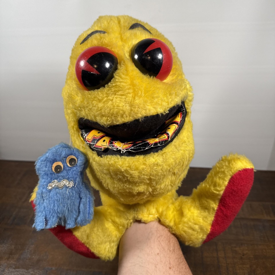 VTG Pac-Man Plush Puppet W/ Blue Ghost Commonwealth Toy Novelty Co 1982 ...