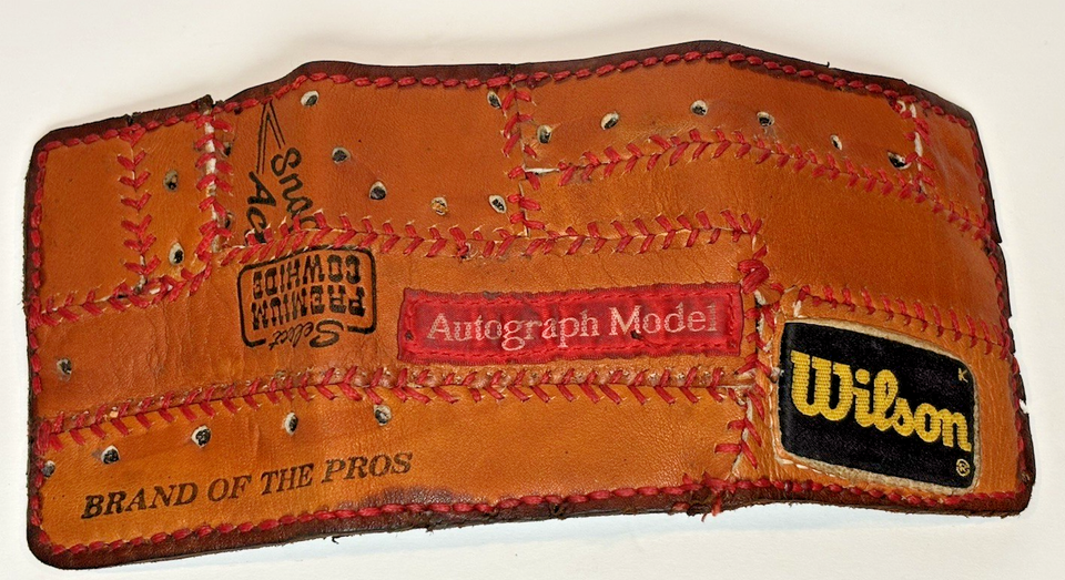Re-Purposed Vintage Wilson Baseball Glove Wallet Handmade Leather ...