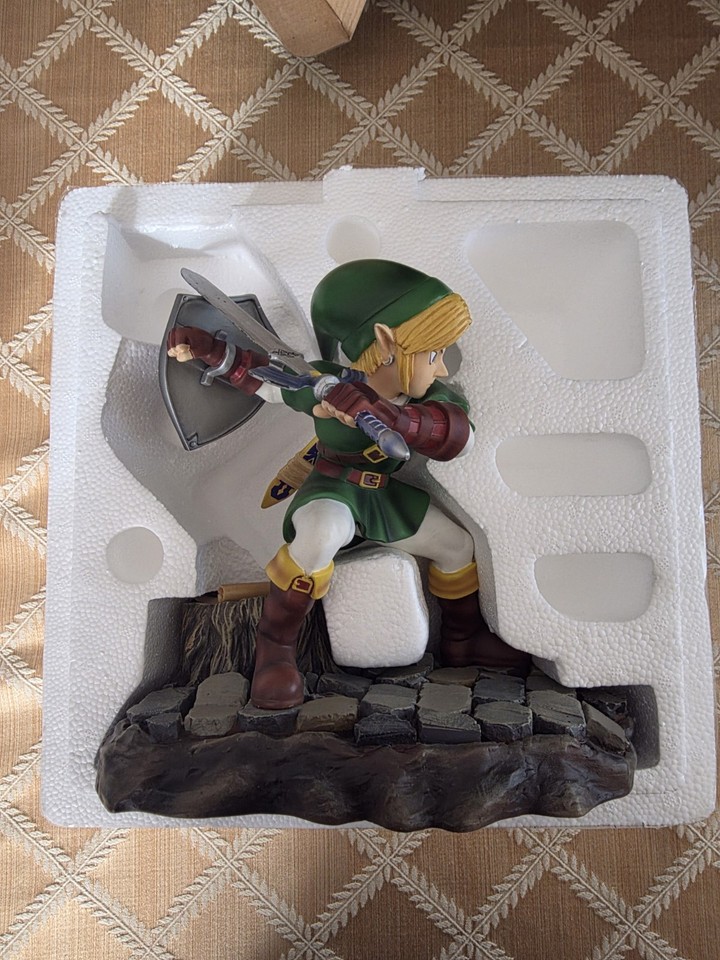 First 4 Figures Zelda Ocarina Of Time Adult Link Green F4F Statue 2187/ ...