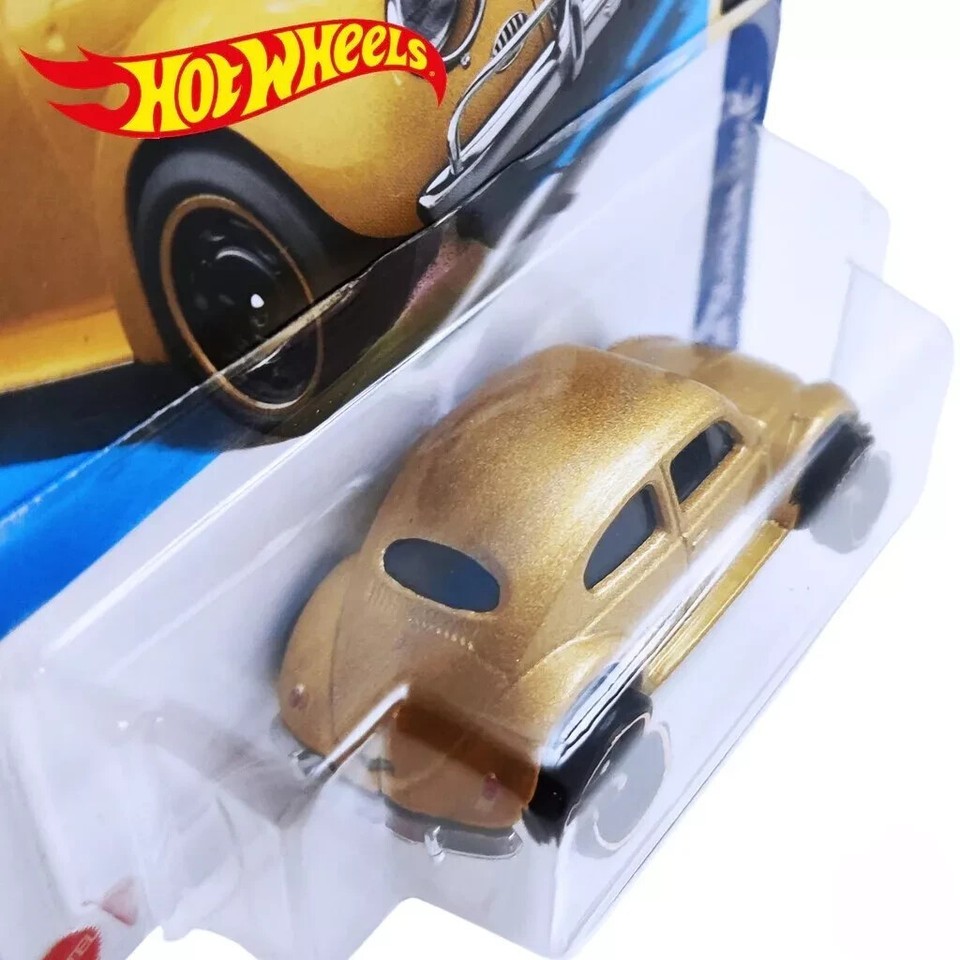 Hot Wheels Transformers Bumblebee GOLD Case Q 2024 HW Screen Time With ...