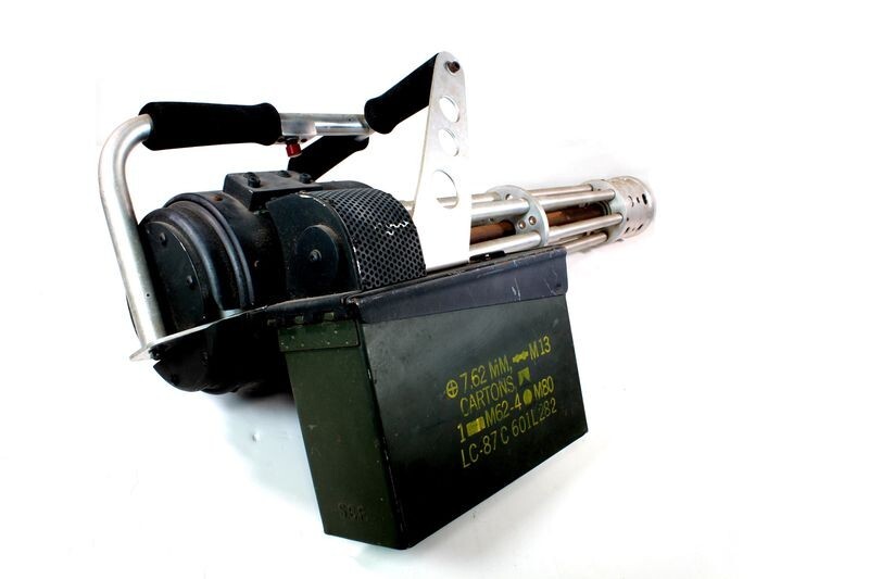 Minigun Terminator/Predator Movie Inert Dummy Display Prop Dillion M134 ...