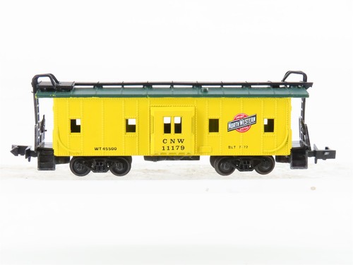 N Scale Con-Cor CNW Chicago North Western Bay Window Caboose #11179 | eBay