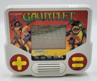 Gauntlet Handheld Console System Tiger Electronics 1988 Tested Works ...
