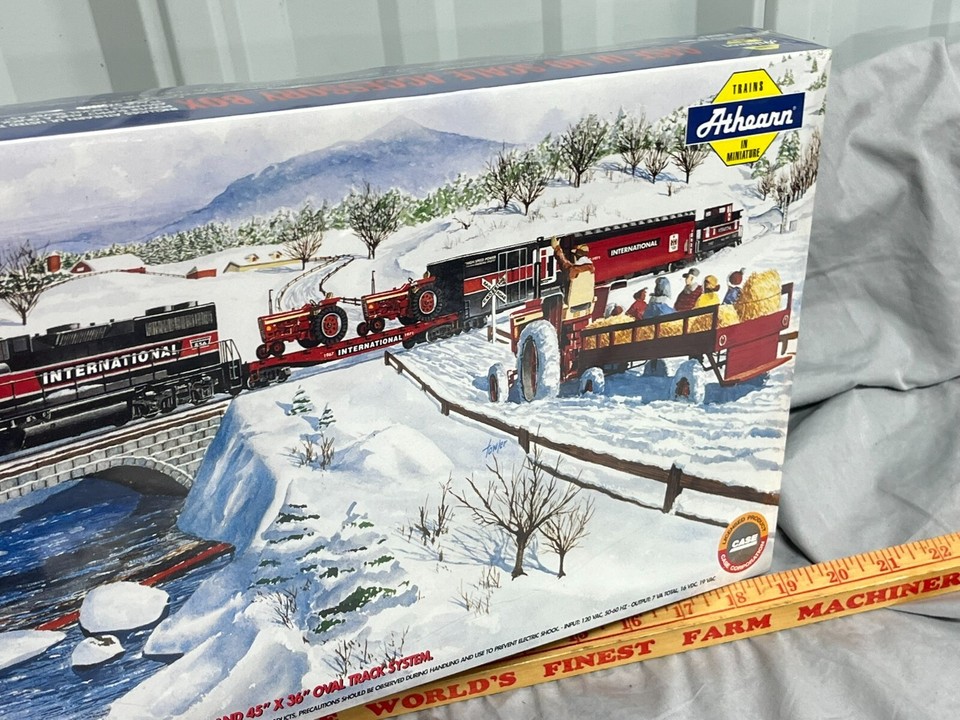 CASE IH Farmall 756 HO Scale ATHEARN Tractor Accessory SET NIB SEALED ...