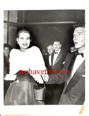 Vintage Grace Kelly Jean Pierre Aumont IN CANNES '55 CANDID Press ...