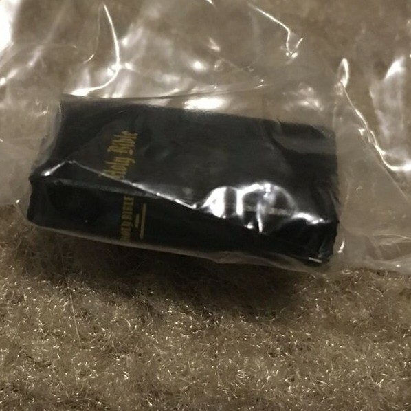 Titans Preacher Fiore With Chainsaw 3 Inch Vinyl Figure AMC 1/18 Ratio ...