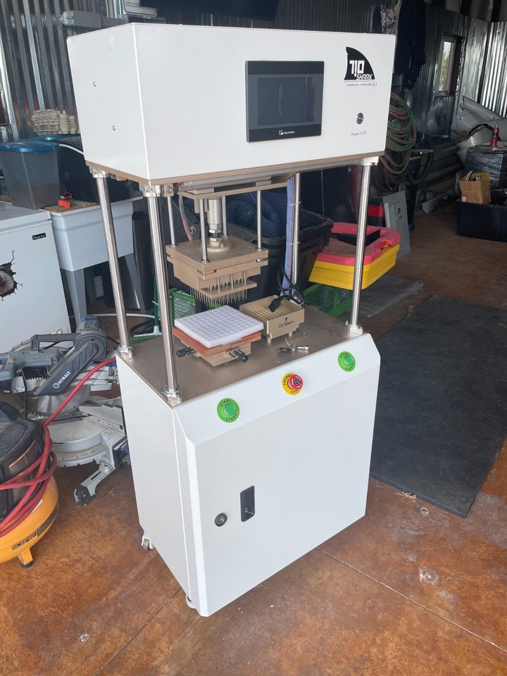 The 710Shark Oil Filling Machine Fill Seal 710 Shark by Convectium | eBay