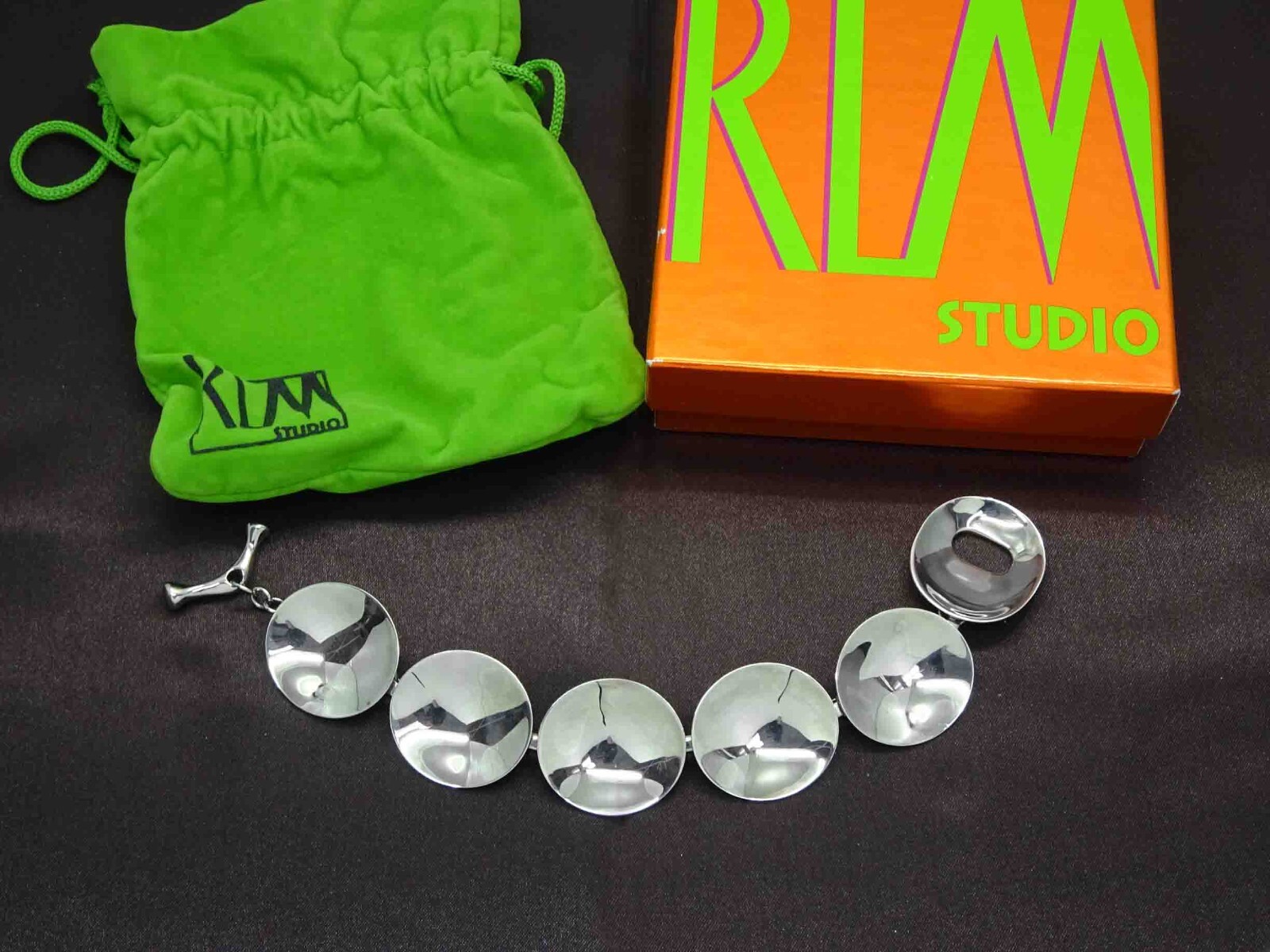 Robert Lee Morris RLM Designer Concave Disc Link Togg… - Gem