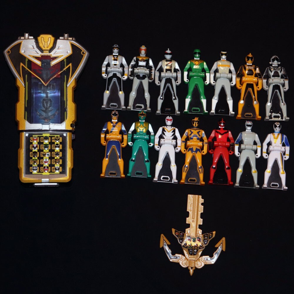 Power Rangers Super Megaforce Silver Ranger Morpher