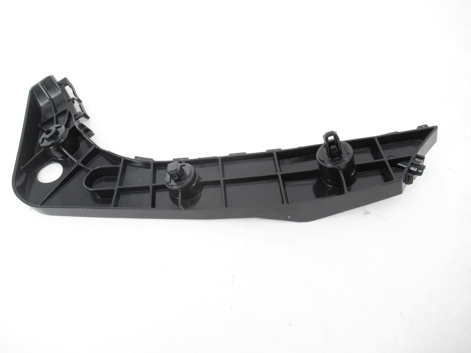 Genuine OEM Toyota 52115-35131 Passenger Front Bumper Retainer 2010 ...