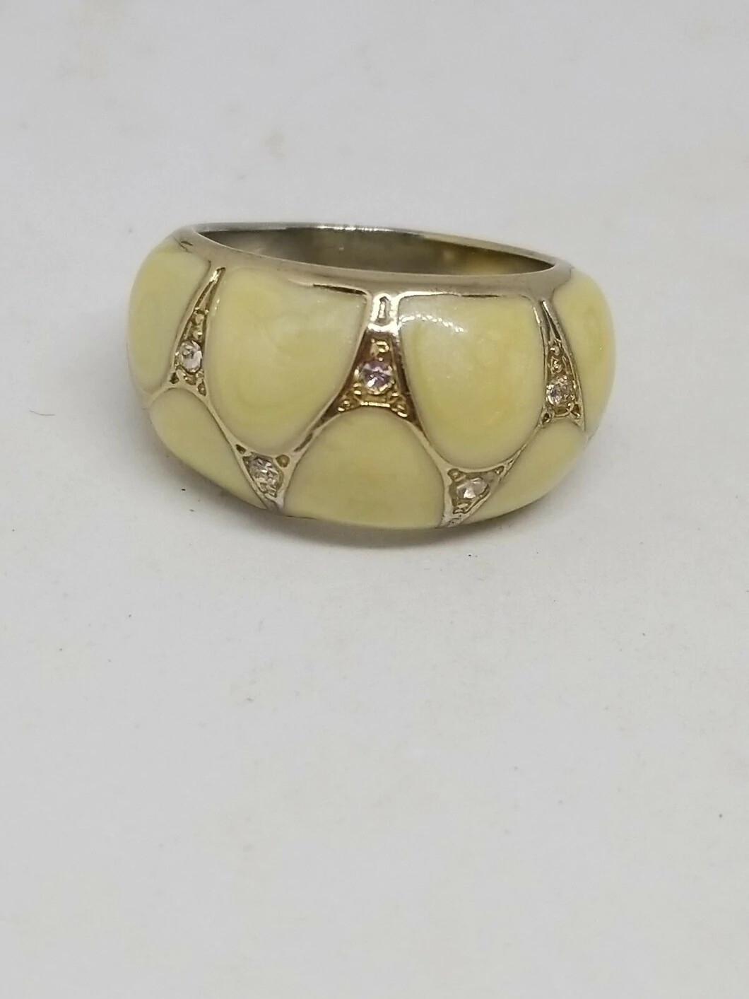 Vintage Signed NRT Cream Enamal Silver Tone 5 Tiny Crystals Dome Ring ...