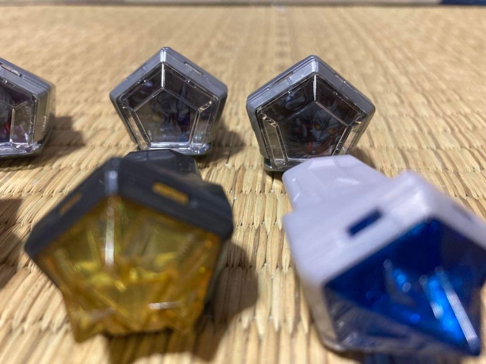 DX Trigaon & Ultra Meteor Set - Ultraman Arc/Trigger/Tiga/Ace | eBay