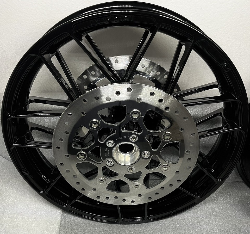 Harley 2024 CVO FUGITIVE Touring STREET GLIDE black Wheels OEM HD Rims ...