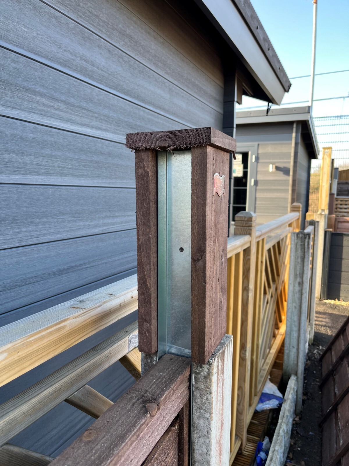 1ft Chestnut Brown Timber/Concrete Garden Fence Panel Post Extension ...