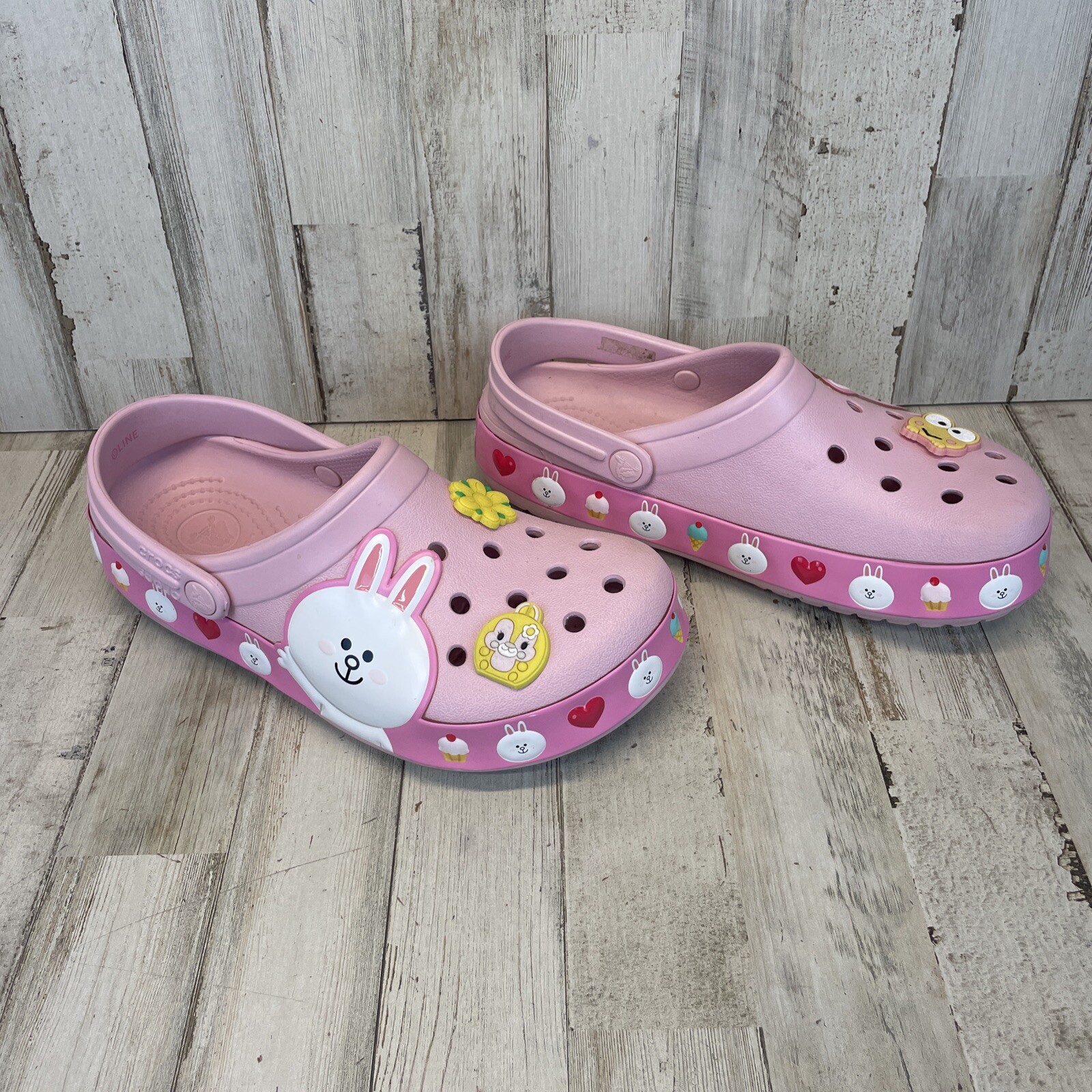 Crocs X Line Friends Beach Pink Woman’s Size 7 & Men’… - Gem