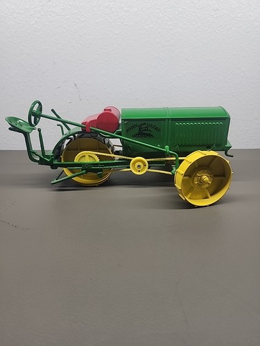 Dain John Deere All-Wheel-Drive Tractor DSO615 1/16 Steel Wheels ...