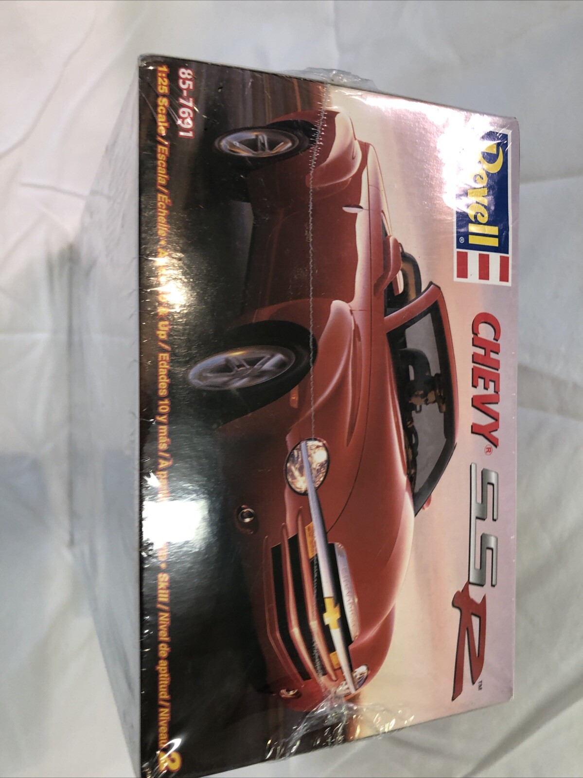 Revell Chevy SSR Plastic Model Kit With Extra Resin Panel Truck Body 1 ...