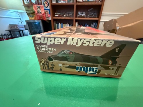 MPC Super Mystere B-2 French Airforce Tactical Strike Fighter Jet Model ...
