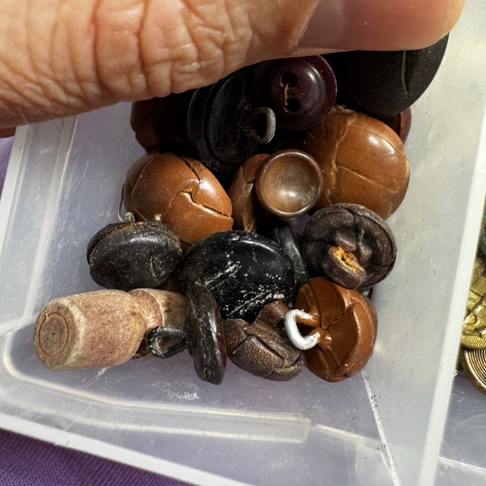 VTG Button Lot Bundle Toggles Military Stud Shell Large Silver Gold ...