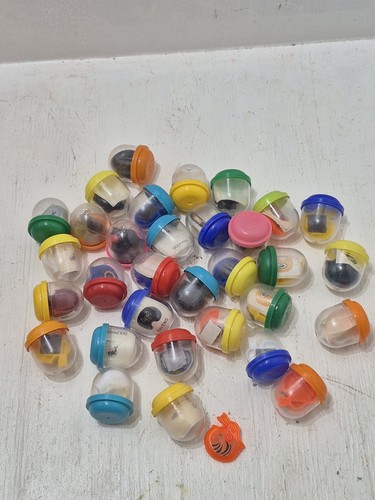 Bulk lot Vintage NFL Football Mini Fridge Magnets Helmet Shaped Gumball ...