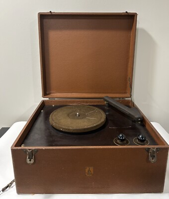Vintage 1940s Emerson Record Player, WW2 Era Tabletop | eBay