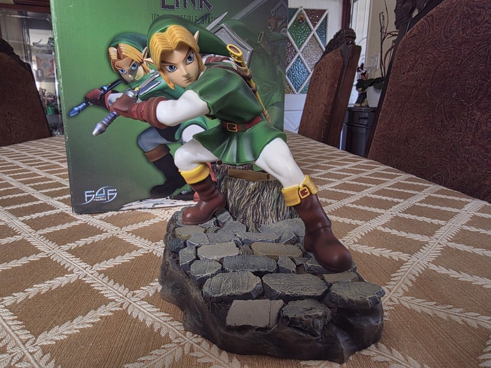 First 4 Figures Zelda Ocarina Of Time Adult Link Green F4F Statue 2187/ ...