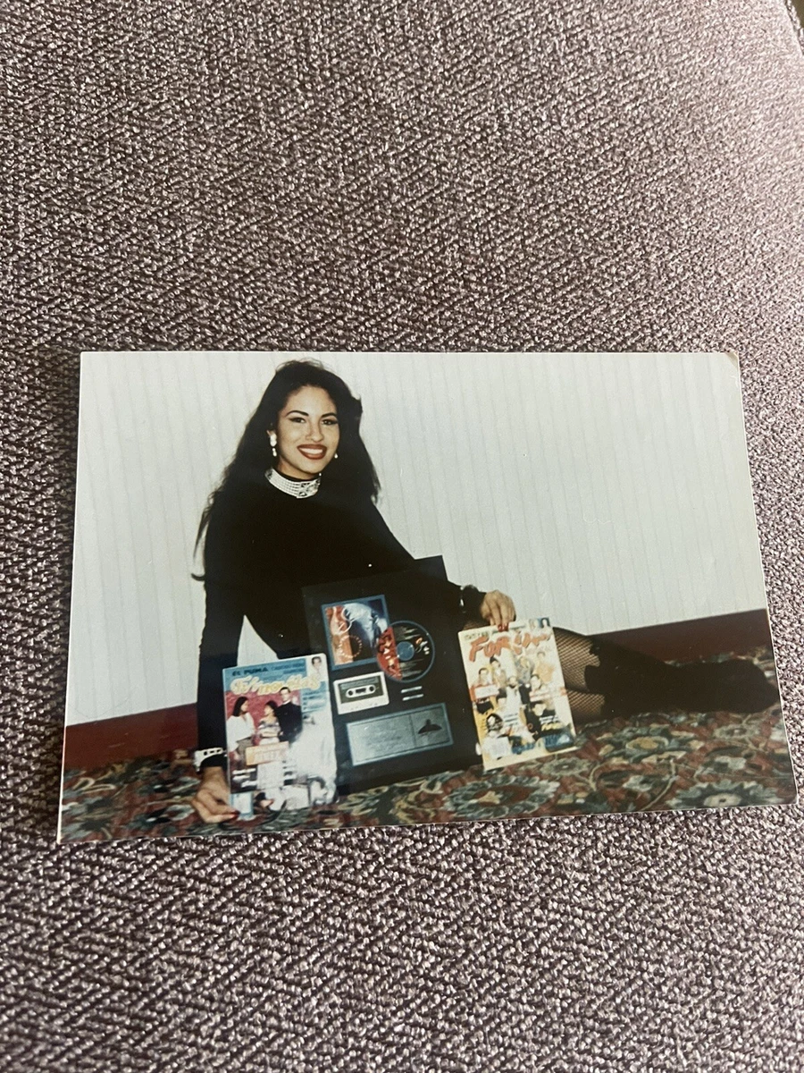 Selena Quintanilla 1990