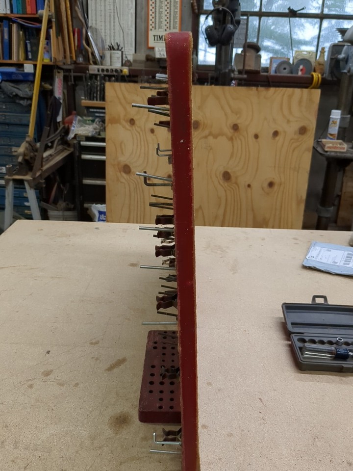 SNAP-ON CJ 2000 PULLER SET WALL STORAGE RACK BOARD DISPLAY 31-3/4" X 23 ...